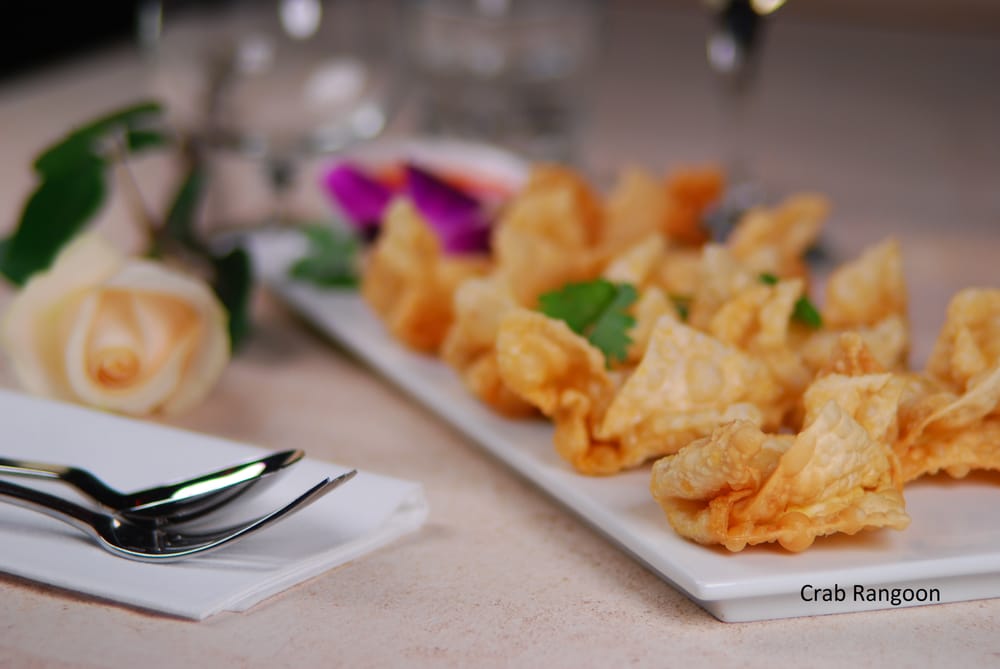 Moca Express - 90 Photos & 42 Reviews - Asian Fusion - 577 Burnside Ave ...