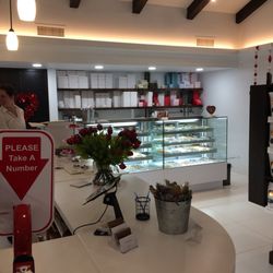 Glacier Chocolate - 13 Photos - Chocolatiers & Shops - 1902 Utica ...