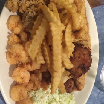 Calabash Seafood Hut - 87 Photos & 180 Reviews - Seafood - 1125 River ...