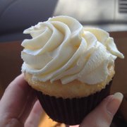 Elé Cake Company - 11 Photos & 20 Reviews - Bakeries - 1279 N Fairfield ...