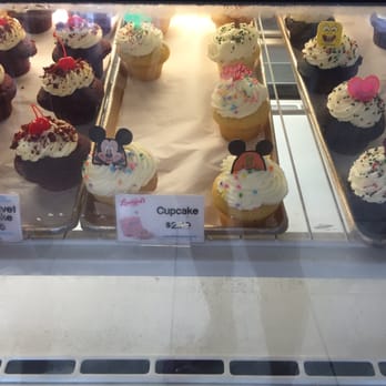 Leonard’s Bakery - 3761 Photos & 3957 Reviews - Bakeries - 933 Kapahulu ...
