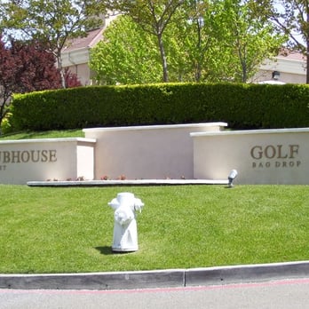 Round Hill Country Club - 58 Photos & 52 Reviews - Golf - 3169 ...