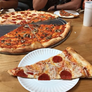 Serious Pizza - 716 Photos & 682 Reviews - Pizza - 2807 Elm St, Deep ...