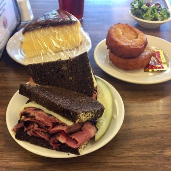 Shapiro’s Delicatessen - 347 Photos & 390 Reviews - Delis - 808 S ...