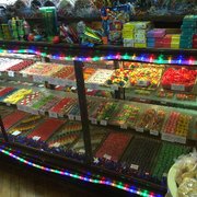 Port Clinton Peanut Shop - 15 Photos & 14 Reviews - Specialty Food ...