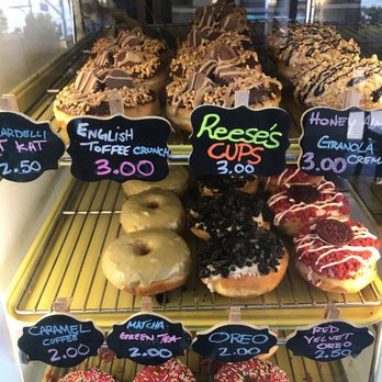 Painted Dough - 703 Photos & 557 Reviews - Donuts - 5702 Riverside Dr ...