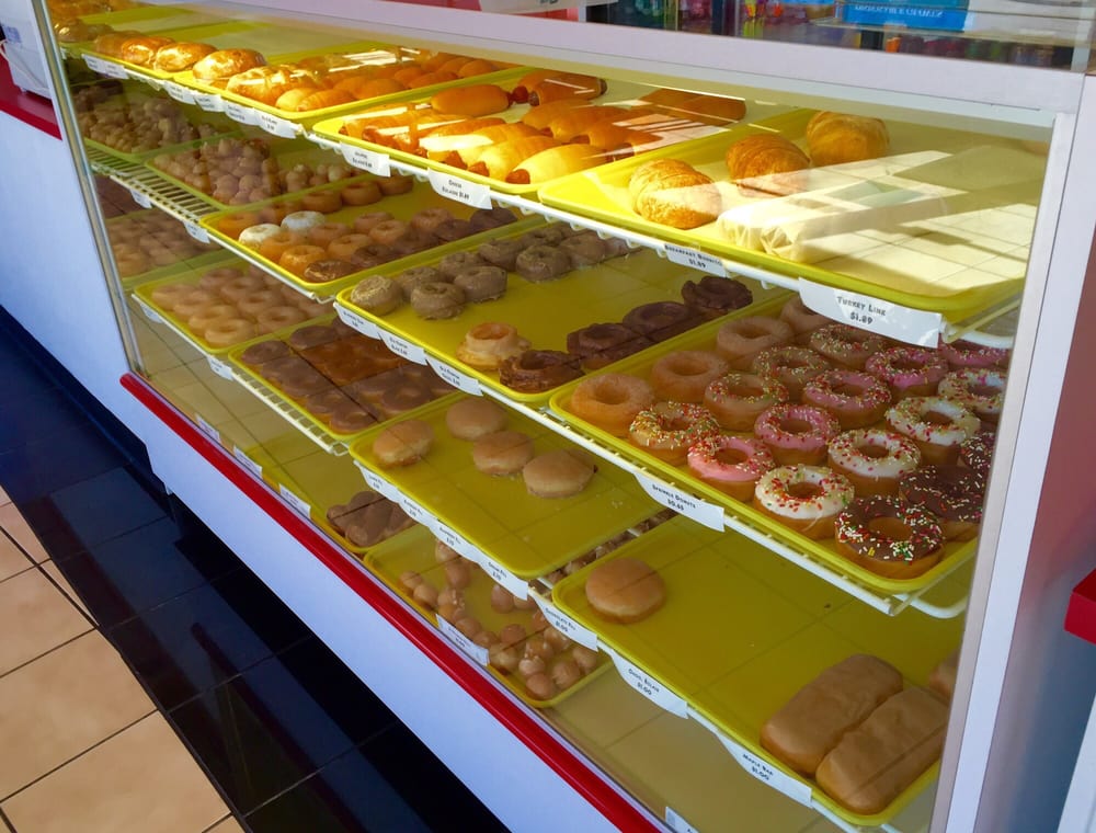 Donut Palace - 12 Photos - Donuts - 2352 Sterlington Rd, Monroe, LA ...