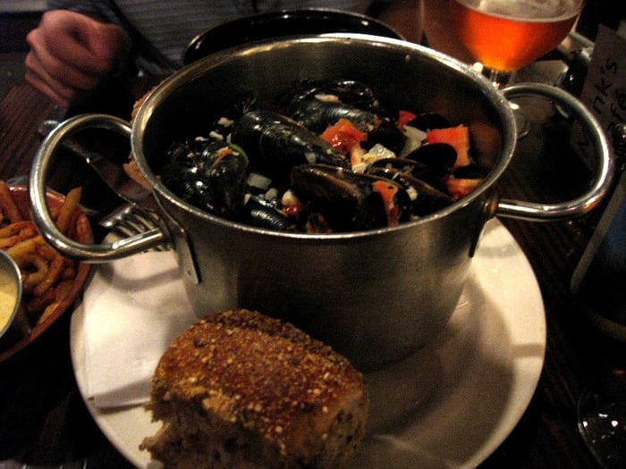 Monk’s Cafe - 821 Photos & 2057 Reviews - Pubs - 264 S 16th St ...