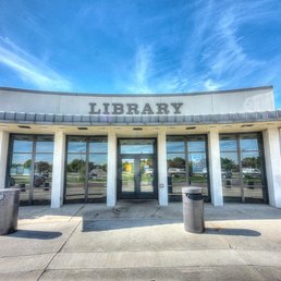 Columbine Library - Jefferson County Public Library - 11 Photos & 20 ...