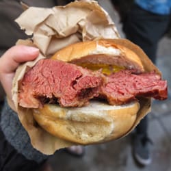 Beigel Bake - 254 Photos & 402 Reviews - Bakeries - 159 Brick Lane ...