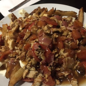 Poutineville - 328 Photos & 337 Reviews - American (Traditional) - 1365 ...