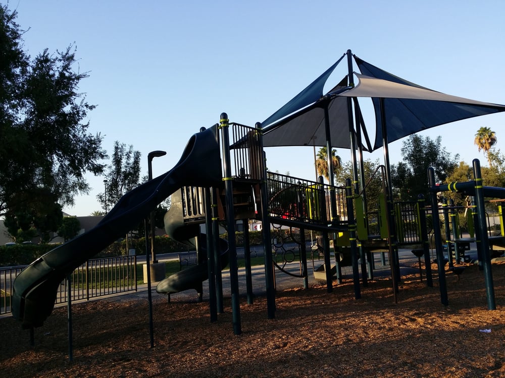 Lemon Park Spray Pool - 64 Photos & 24 Reviews - Parks - 701 S Lemon St ...