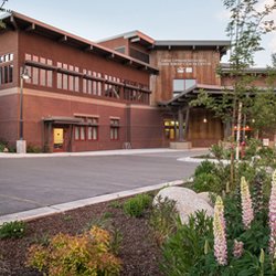 Gene Upshaw Memorial Tahoe Forest Cancer Center - Medical Centers ...