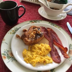 DEXTER HOUSE VICTORIAN BED & BREAKFAST - Hotels - 414 Brown St, Dexter ...