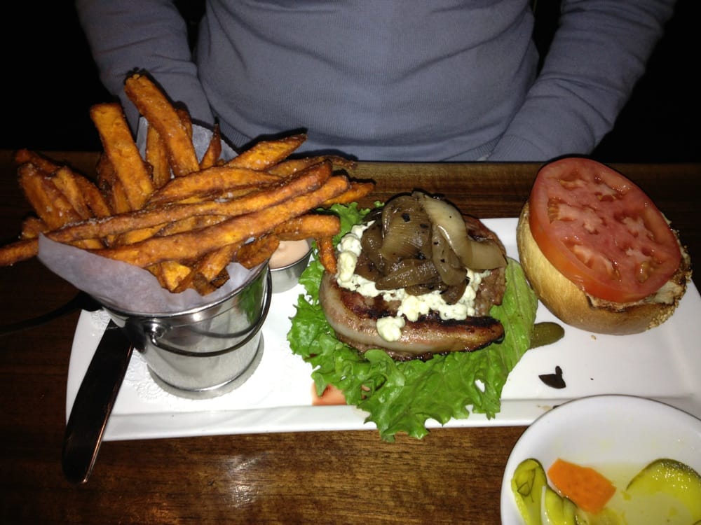 Thunder Burger & Bar - 398 Photos & 651 Reviews - Burgers - 3056 M St ...