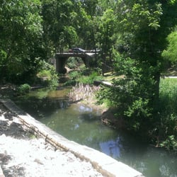 Walnut Springs Park - 14 Photos - Dog Parks - 306 W Nolte St, Seguin ...