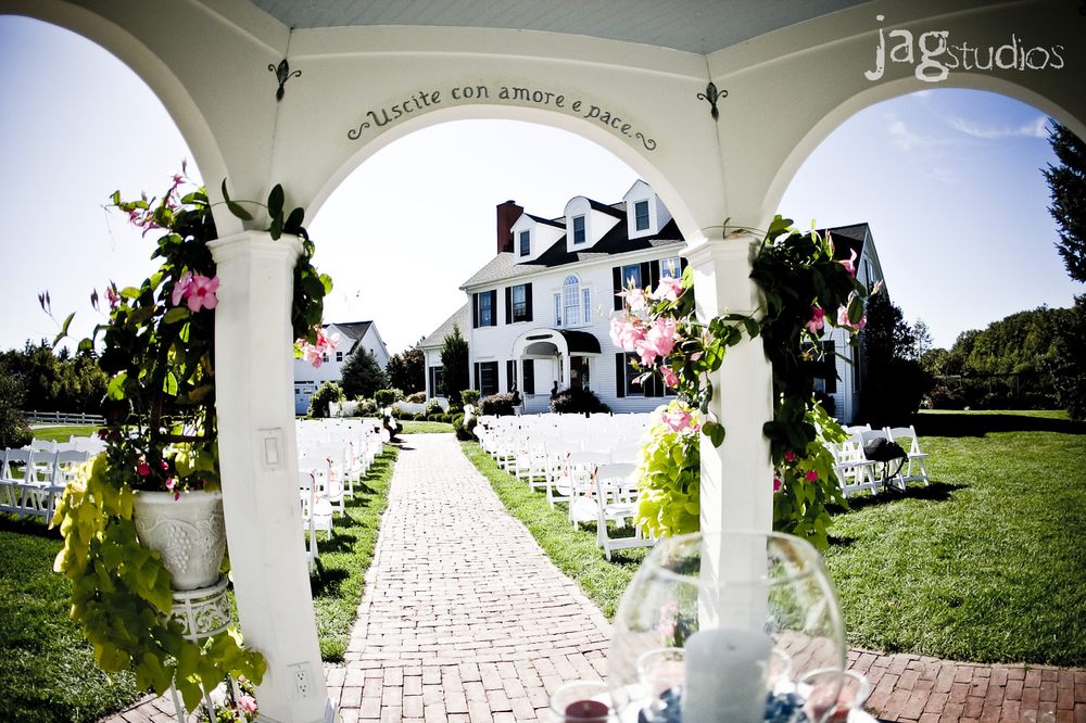 Five Bridge Inn - 15 Photos - Hotels - 152 Pine St, Rehoboth, MA ...