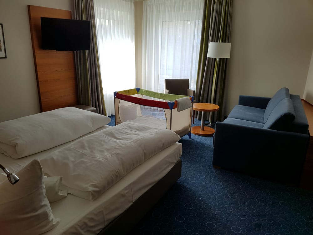 USAG Hessen Army Base in Hanau, Germany | MilitaryBases.com