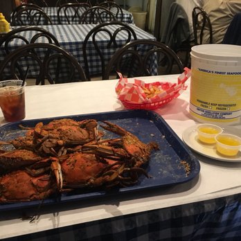 Quarterdeck - 277 Photos & 462 Reviews - Seafood - 1200 Fort Myer Dr ...