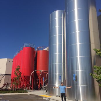 Ballast Point - Miramar - 2142 Photos & 1128 Reviews - Breweries - 9045 ...