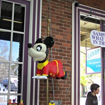 Candy Heaven - 333 Photos & 228 Reviews - Candy Stores - 1201 Front St ...