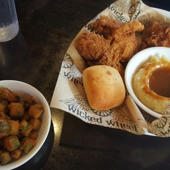 The Wicked Wheel Bar & Grill - 125 Photos & 215 Reviews - American ...