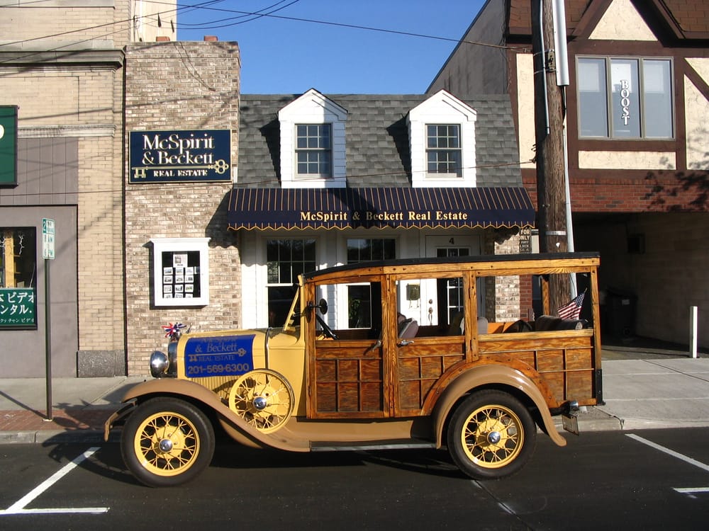Fort Hamilton Army Base in Brooklyn, NY | MilitaryBases.com