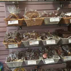 Widman’s Candy Shop - 10 Photos & 22 Reviews - Candy Stores - 106 S 3rd ...