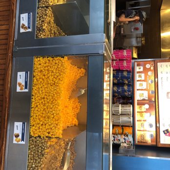 Garrett Popcorn Shops - 293 Photos & 242 Reviews - Popcorn Shops - O ...