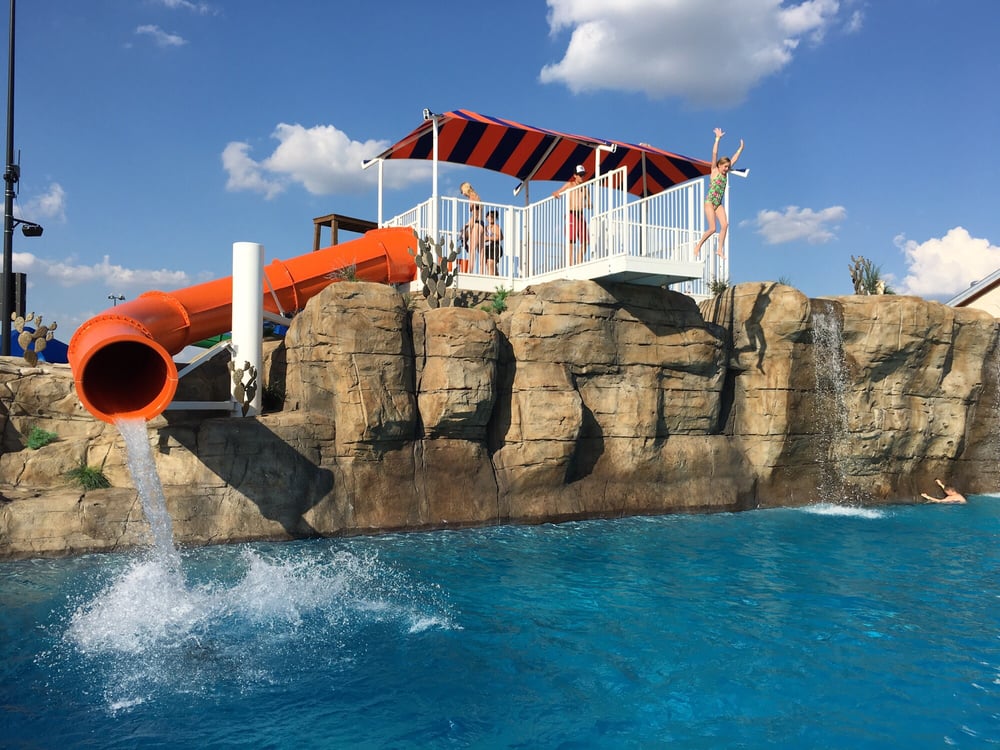 Rock’n River Family Aquatic Center - 30 Photos & 55 Reviews - Water ...