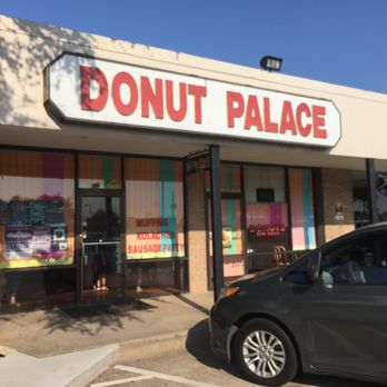 Donut Palace - 10 Photos & 12 Reviews - Donuts - 307 Spring Creek Vlg, North Dallas, Dallas, TX ...