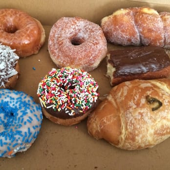 K-Donuts - 12 Photos & 34 Reviews - Donuts - 4750 Oceanside Blvd ...