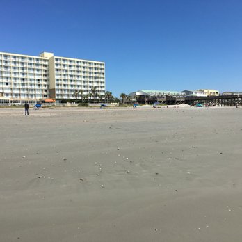 Pier 101 Restaurant & Bar - 129 Photos & 94 Reviews - Seafood - 101 E ...