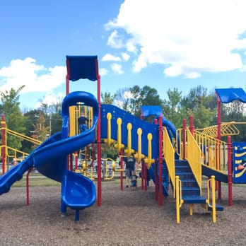 Eagle Park Sprayground - Playgrounds - 14730 Springdale Ave ...