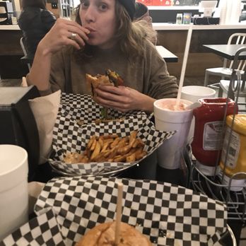Burly Burger - 41 Photos & 61 Reviews - American (Traditional) - 2572 E ...