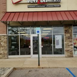 Russell Cellular - Mobile Phones - 2745 10 Mile Rd NE, Rockford, MI ...