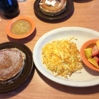 Village Inn - 22 Photos & 35 Reviews - American (Traditional) - 24102 E ...