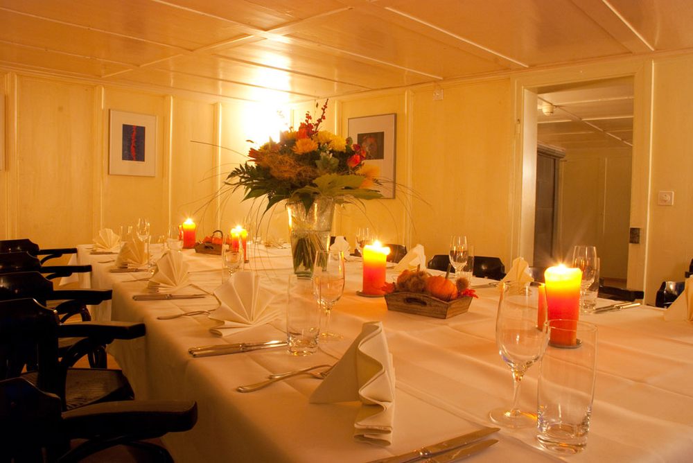 Chäsalp - 18 Photos - Swiss Food - Tobelhofstrasse 236, Kreis 7, Zürich ...