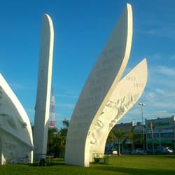 Monumento a José Martí - Landmarks & Historical Buildings - Av. Coba ...