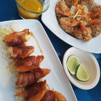 Tuna Azul - 118 Photos & 77 Reviews - Seafood - Calle Francisca ...