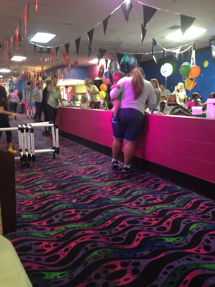 Astro Skate Center - Skating Rinks - 875 Cypress St, Tarpon Springs, FL ...