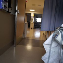 Providence Holy Cross Emergency Room - 12 Photos & 61 Reviews ...