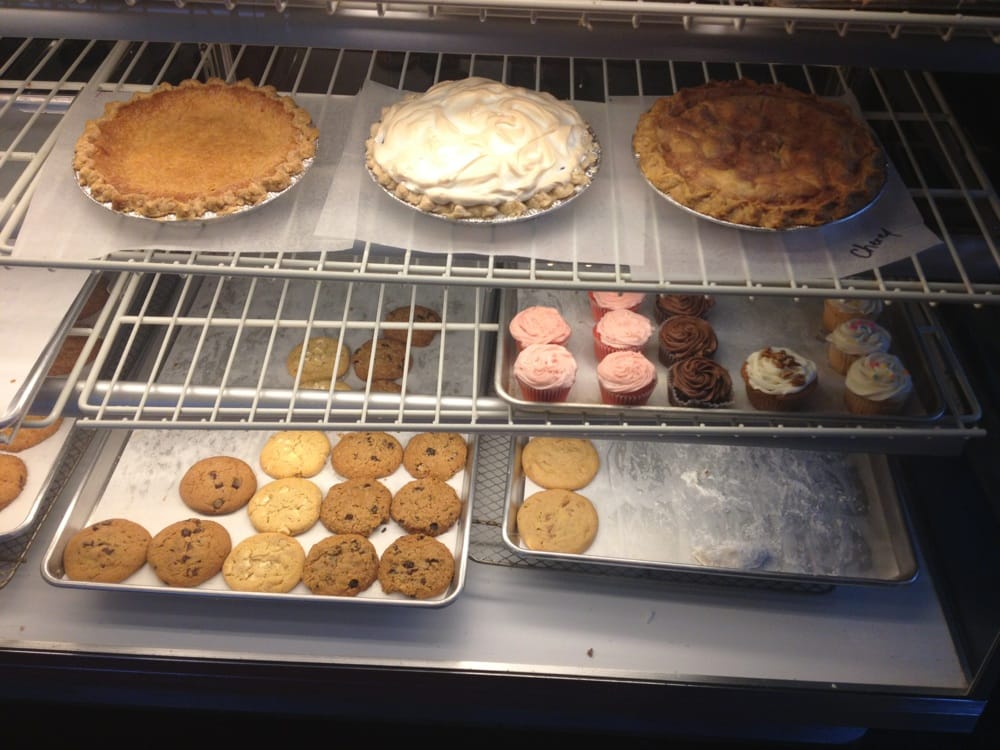 Lida’s Food Basket - 11 Reviews - Bakeries - 1111 W Frey St ...