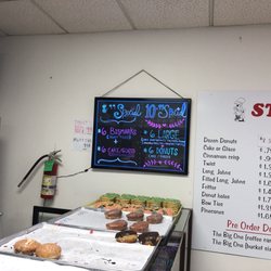 St George’s Donuts - 25 Photos & 30 Reviews - Donuts - 3012 S National ...