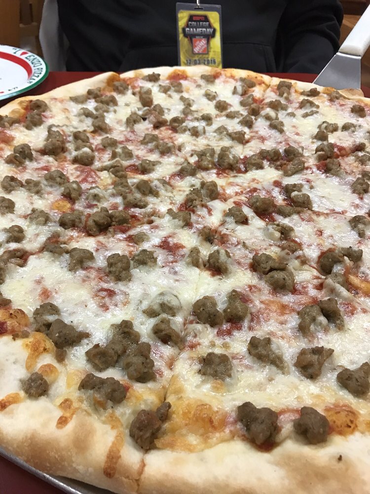 Enzo Pizza - 15 Photos & 17 Reviews - Italian - 143 N Illinois St, Mile ...