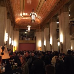 Civic Opera House - 40 Photos & 11 Reviews - Opera & Ballet - 20 N ...