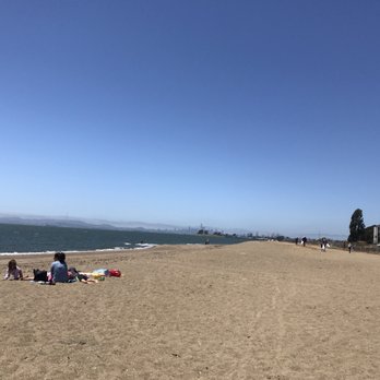 Alameda Beach - 283 Photos & 124 Reviews - Beaches - Shoreline Dr ...