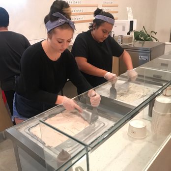 Holy Roly Ice Cream - 579 Photos & 313 Reviews - Ice Cream & Frozen ...