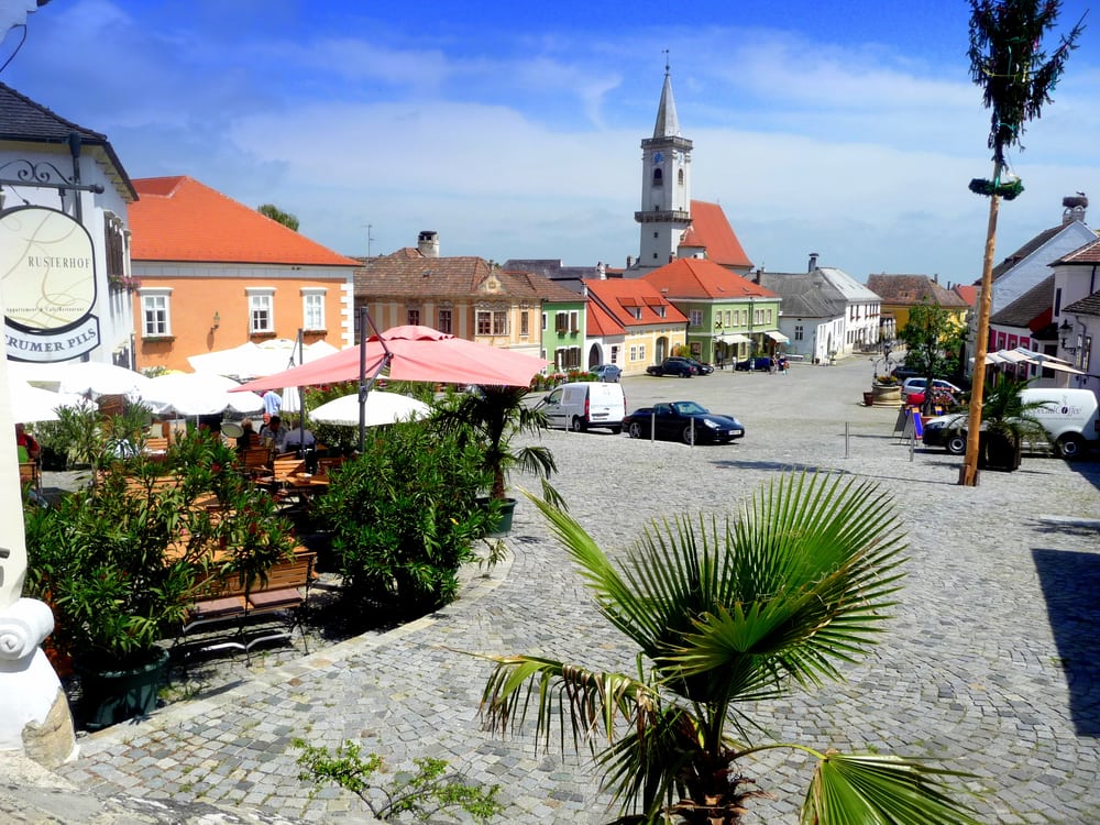 Rathauskeller d Freistadt Rust - Wineries - Rathausplatz 1, Rust ...