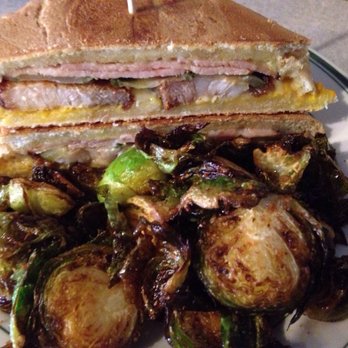 Grind Burger Kitchen - 221 Photos & 271 Reviews - American (New) - 829 ...